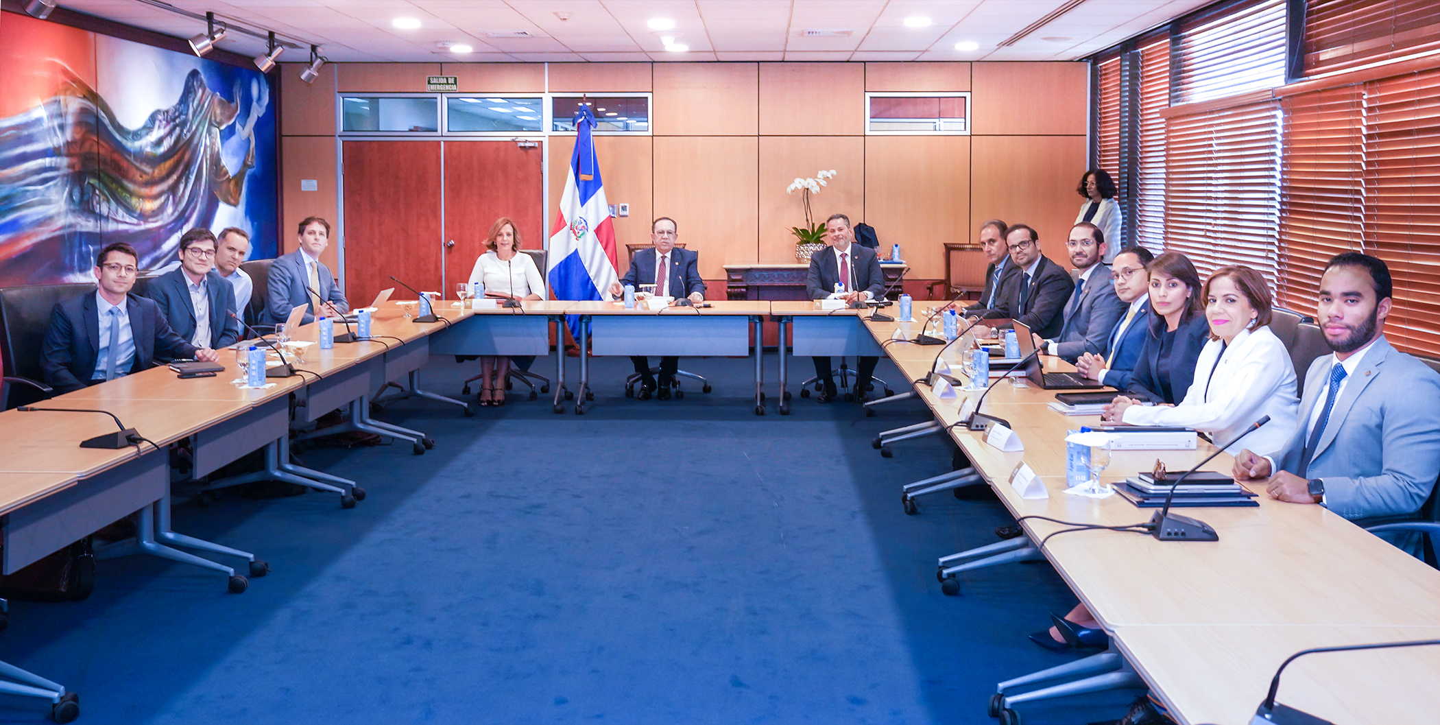 BCRD se reúne con Bank of America - Ojalá